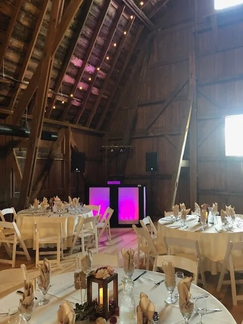 Moving N Grooving DJs