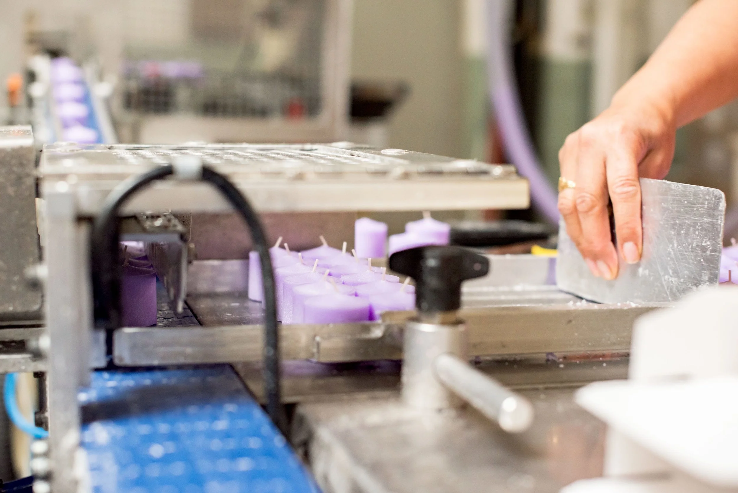 Candles | Paramold | The Premiere Candle Manufacturer