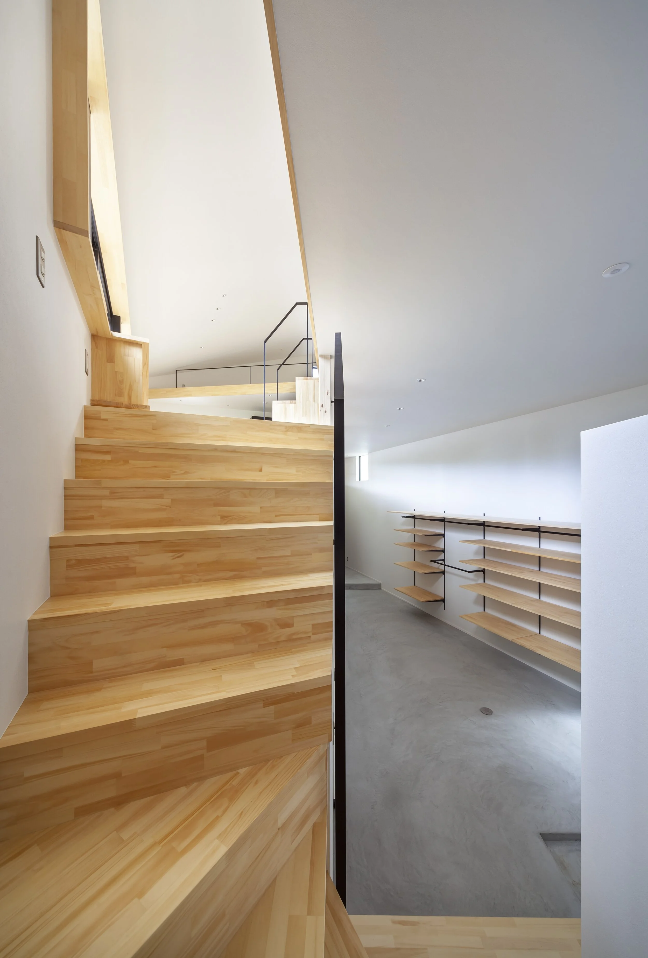 Slanting Line House by IYs‐Inoue Yoshimura studio Inc. — Sky Design Awards