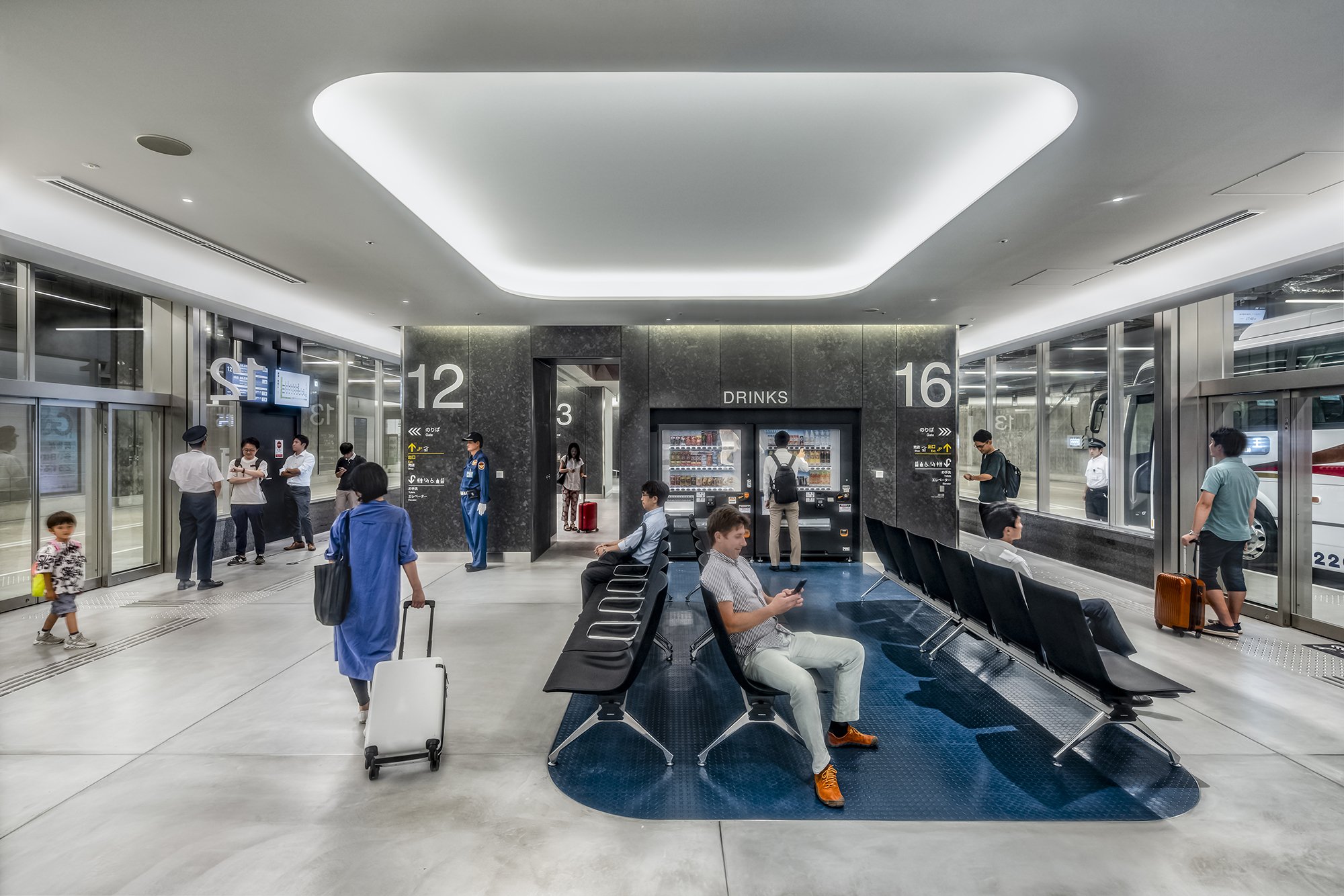 Bus Terminal Tokyo Yaesu designed by NIHONSEKKEI,INC. — Sky Design Awards