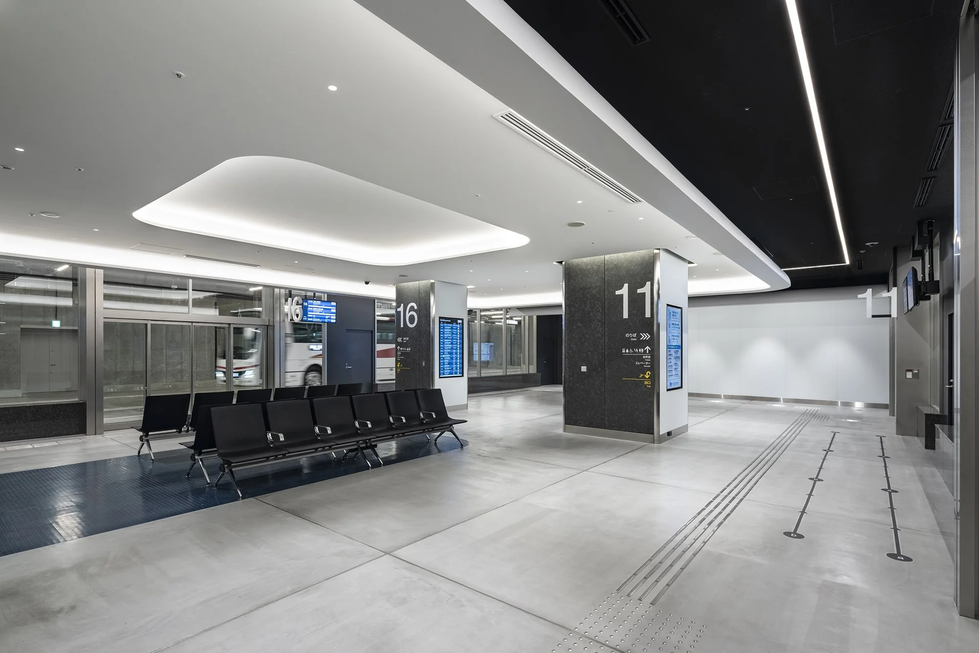 Bus Terminal Tokyo Yaesu designed by NIHONSEKKEI,INC. — Sky Design Awards
