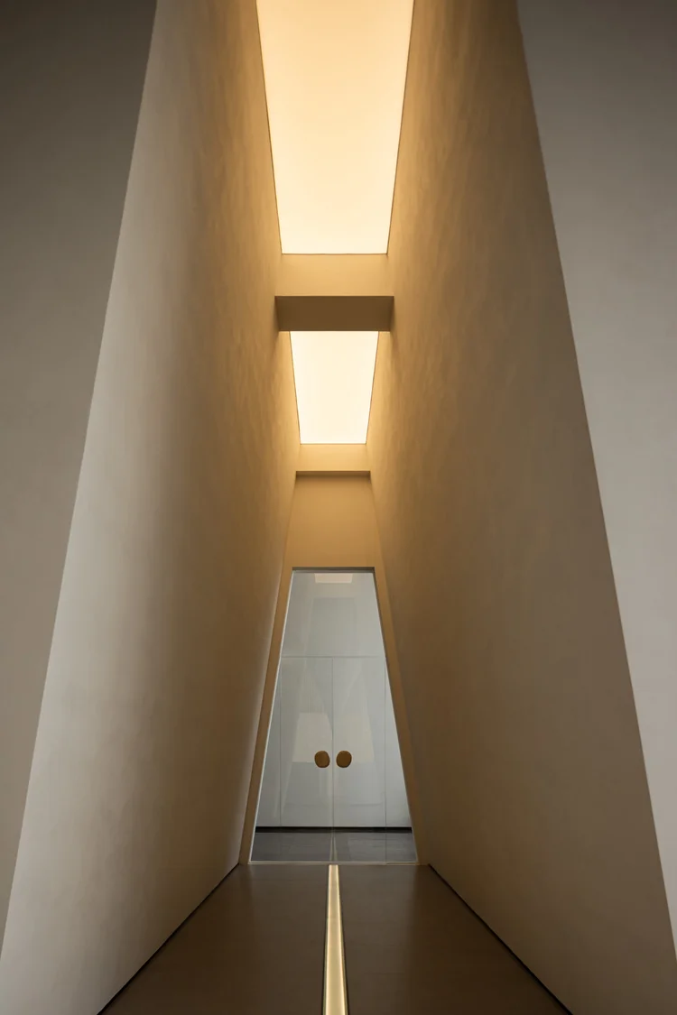 Destiny Wedding office designed by GODOT DESIGN (China) — Sky Design Awards