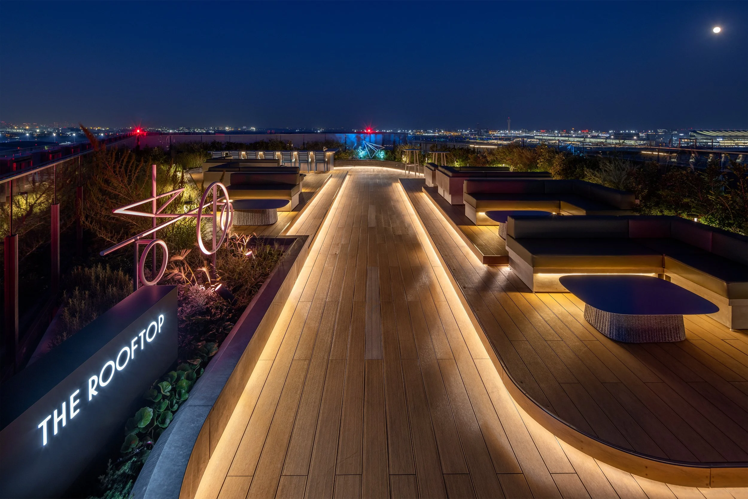 HOTEL METROPOLITAN TOKYO HANEDA Designed by NIKKEN SPACE DESIGN LTD ...