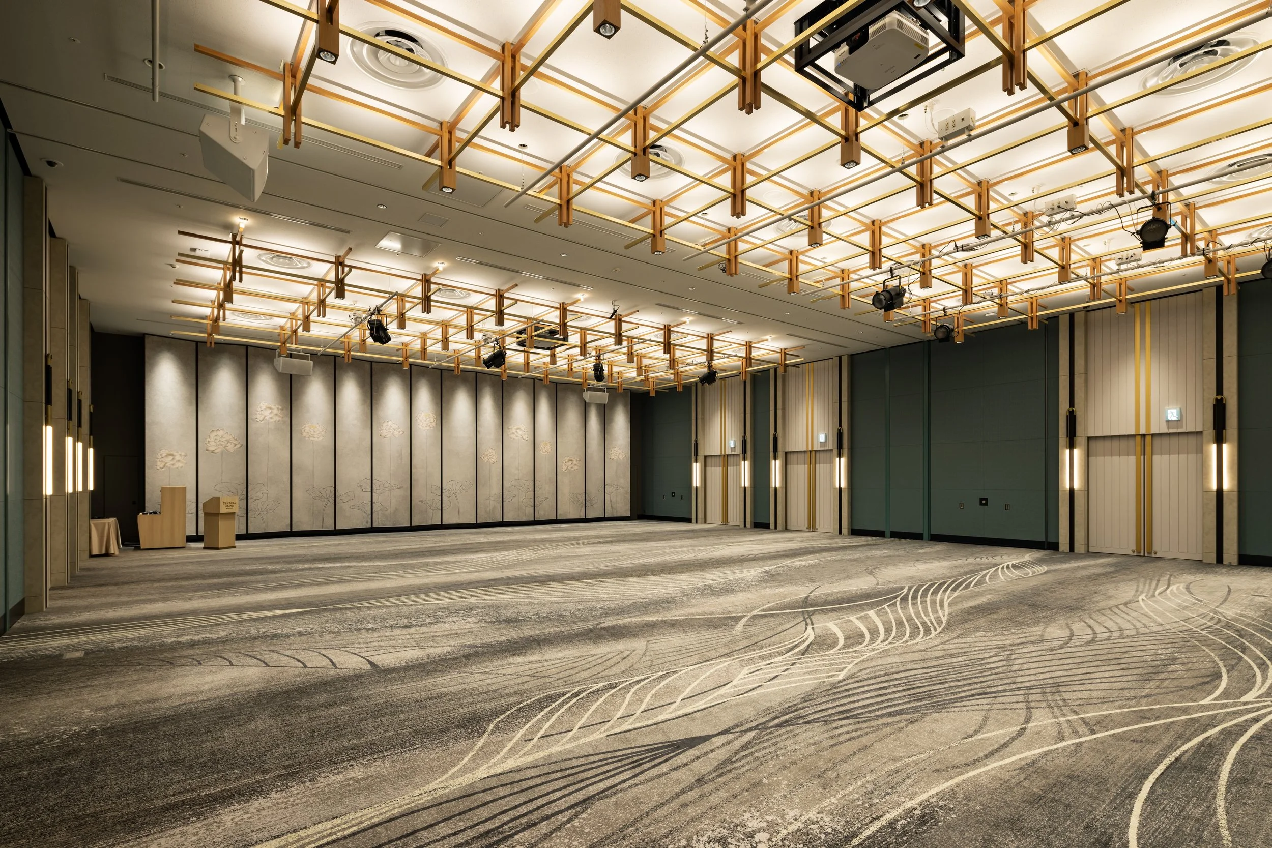 Centara Grand Hotel Osaka designed by NIKKEN SPACE DESIGN LTD (Japan ...