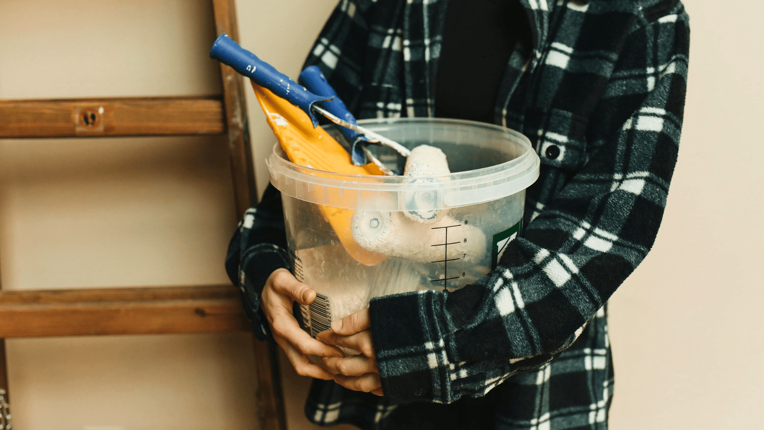 How to Clean Paint Brushes and Care for Your Painting Tools Like a Pro ...