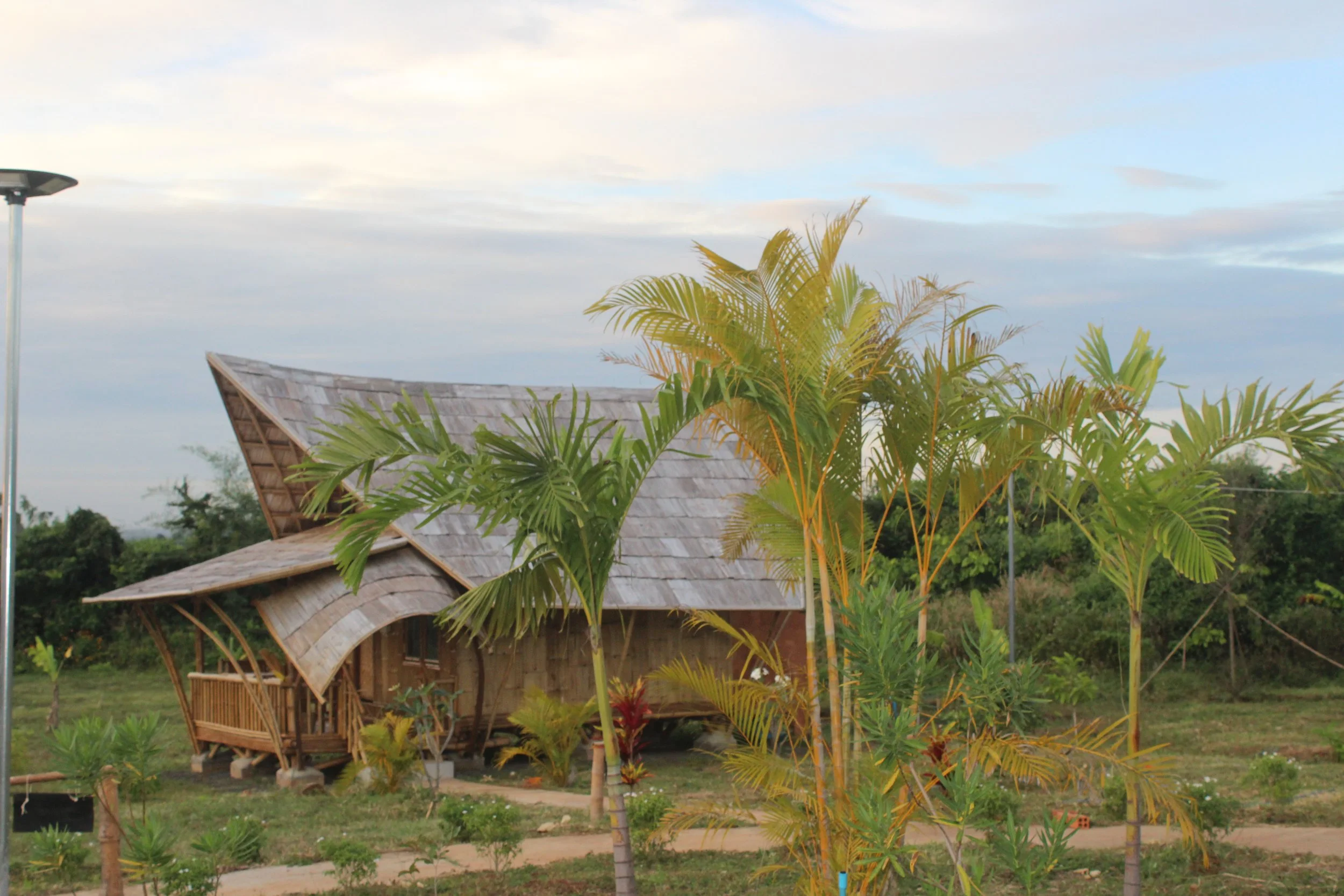 Bamboo Eco-Cottage — Hanchey Bamboo Resort
