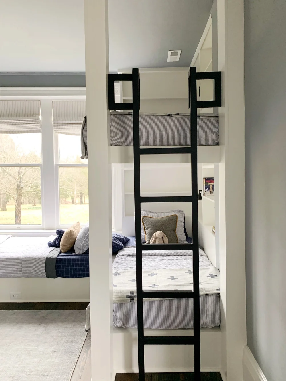 5 bunk beds for 5 boys — 25:40 Love Interiors