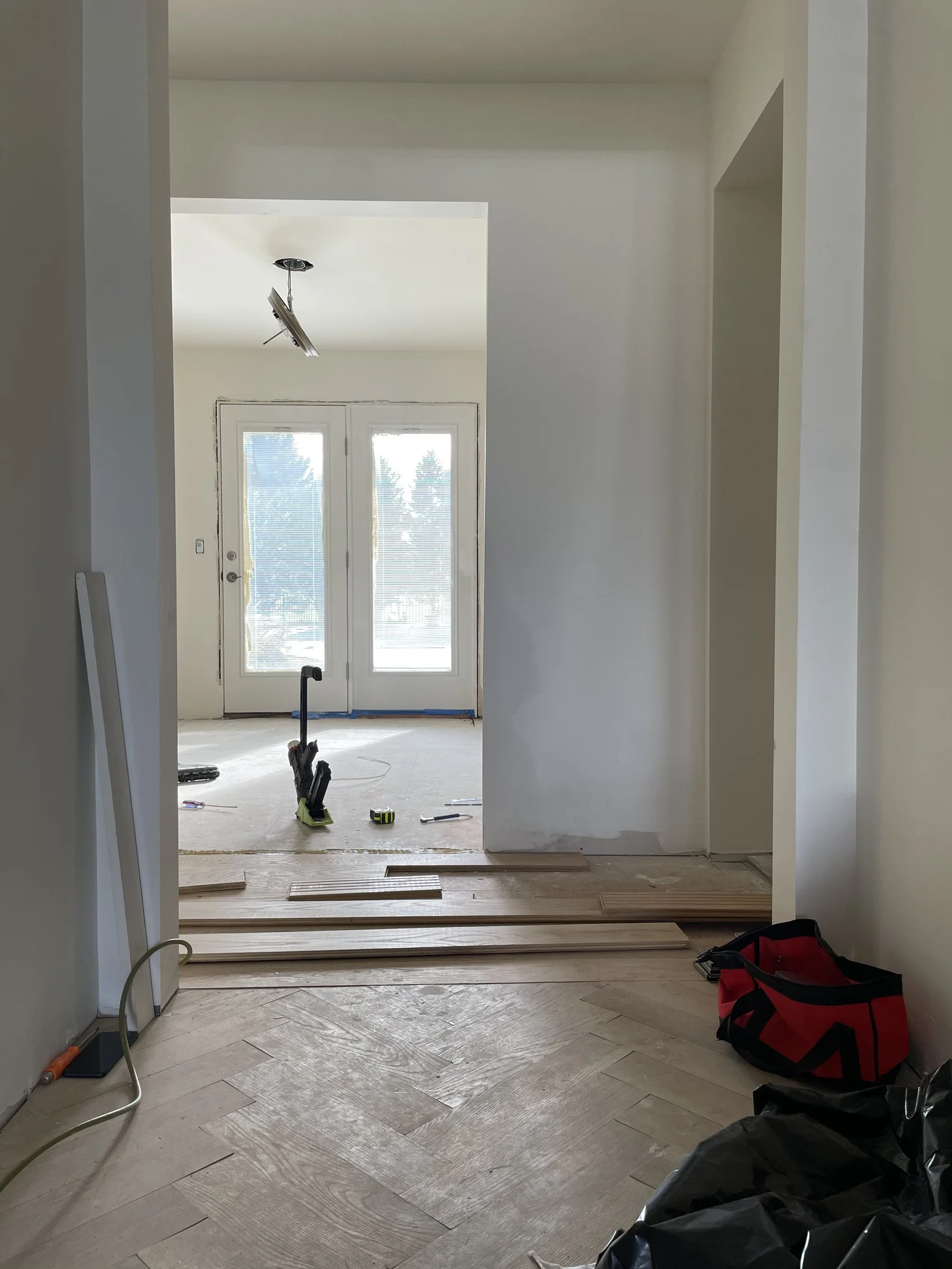 mystery room turns into a beautiful storage solution — 25:40 Love Interiors