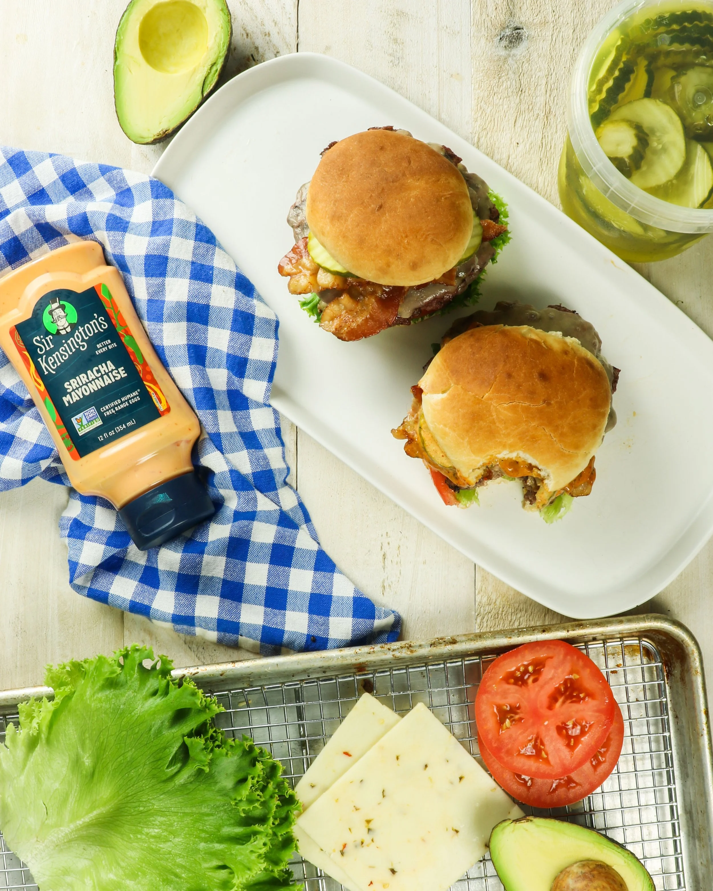 Spicy Grilled Smash-Burgers w/Fiery Sriracha Mayo [Keto, Low-carb ...