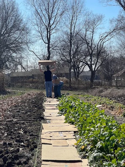 Volunteer — KC Farm School at Gibbs Road