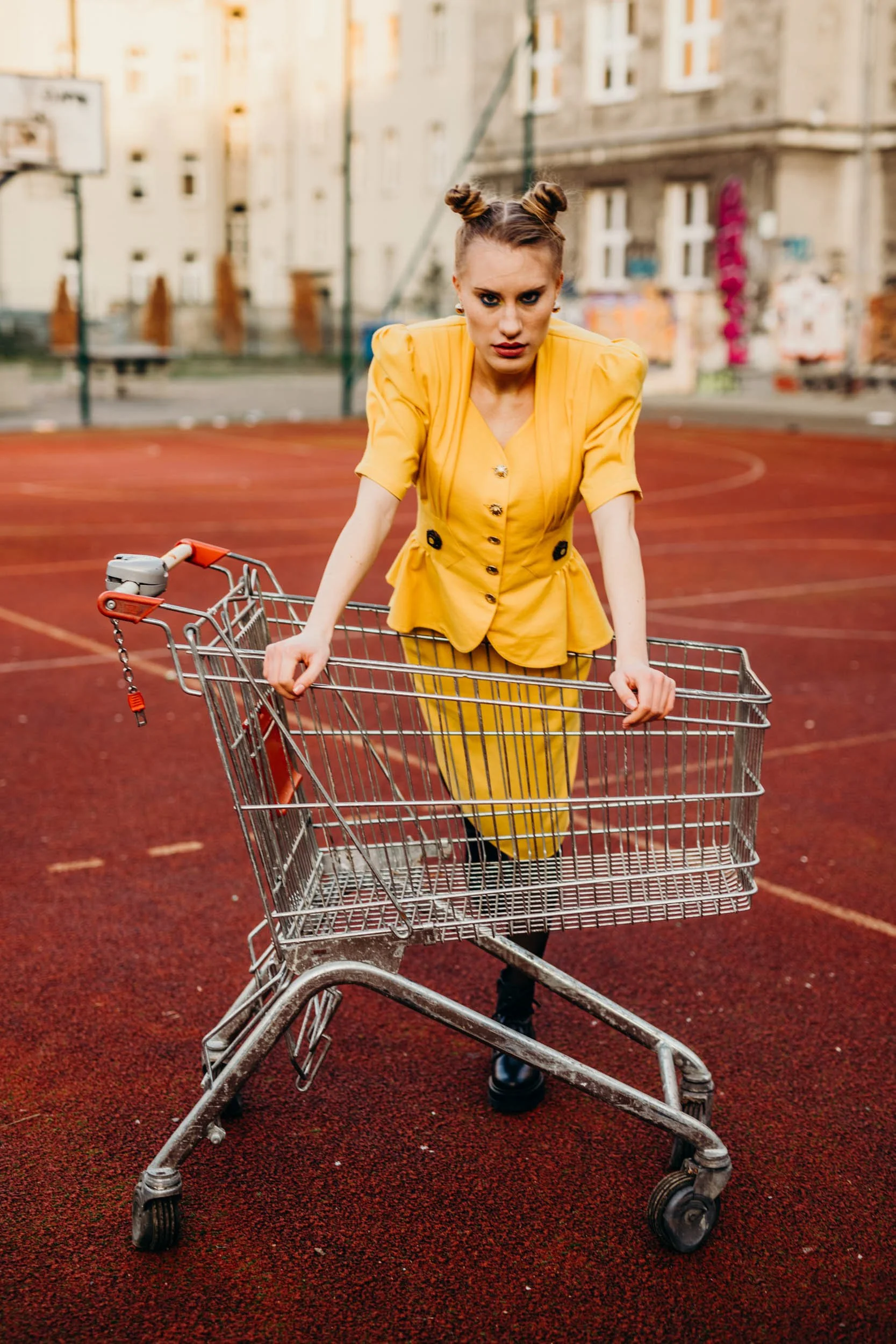 Marta • The First Mag / Lady in yellow — Joanna Kaźmierczak Fotografia
