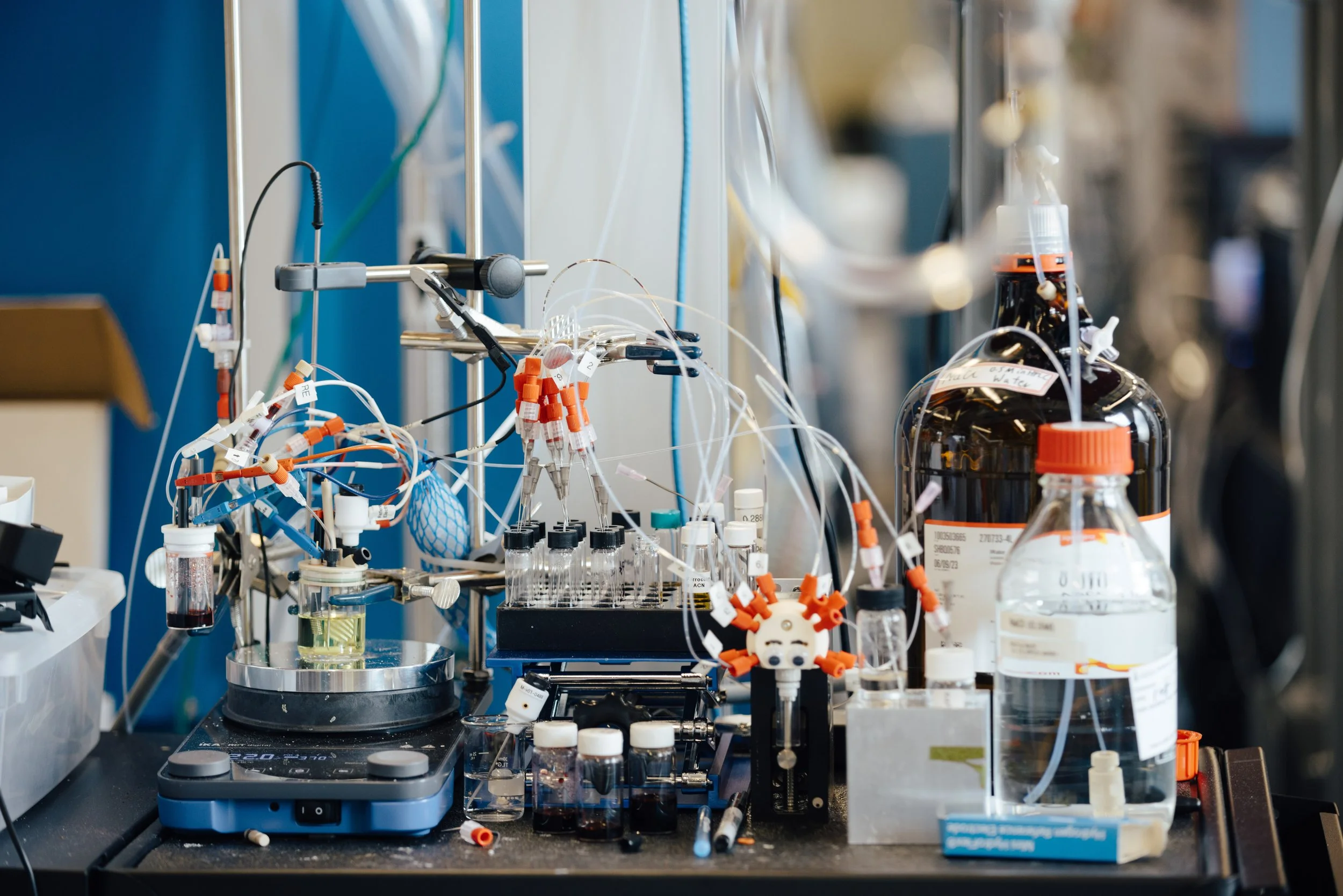 Acceleration Consortium seed grants support new research into self ... Acceleration Consortium seed grants support new research into self ...