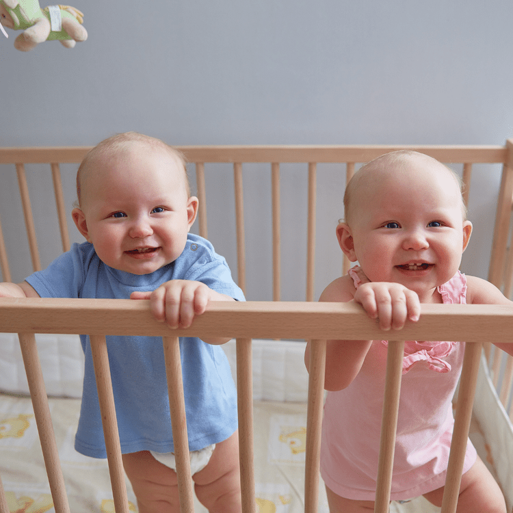 Twinful Life- How to transitioning twins to big beds