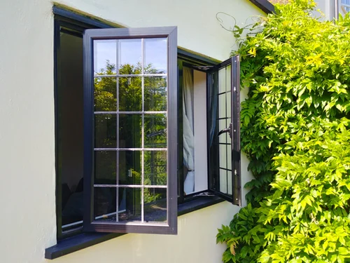 Making your Windows Safer for Birds — Menunkatuck Audubon Society