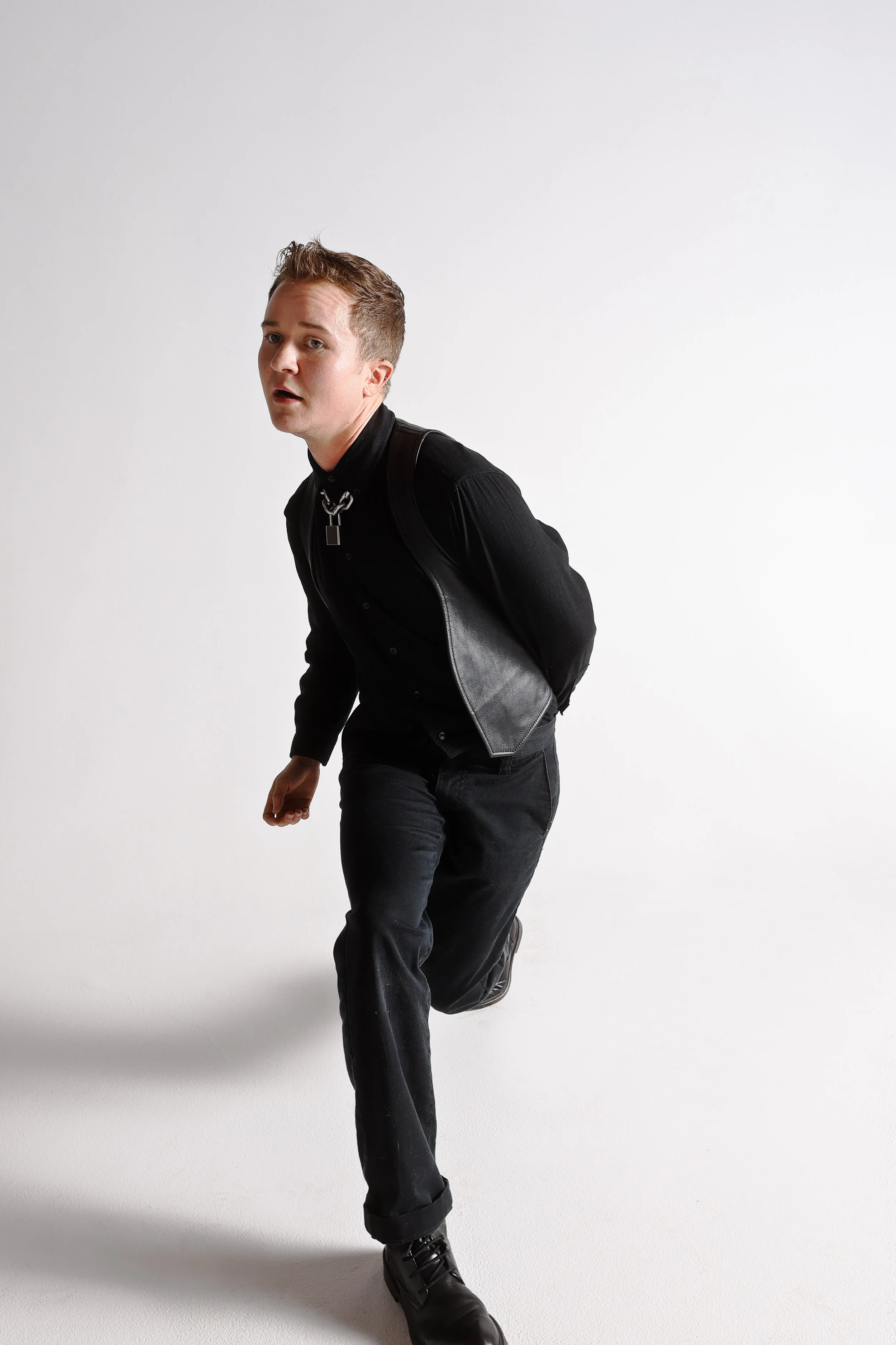 Dillon Howl - LA based director & photographer