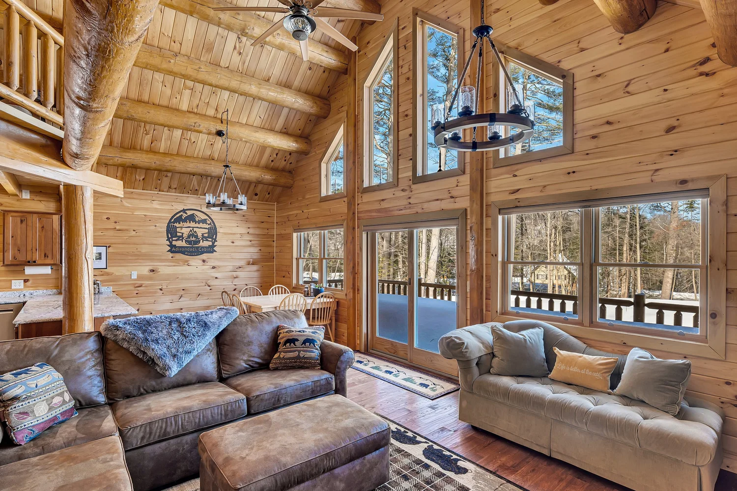 Moosehead Cedar log Homes