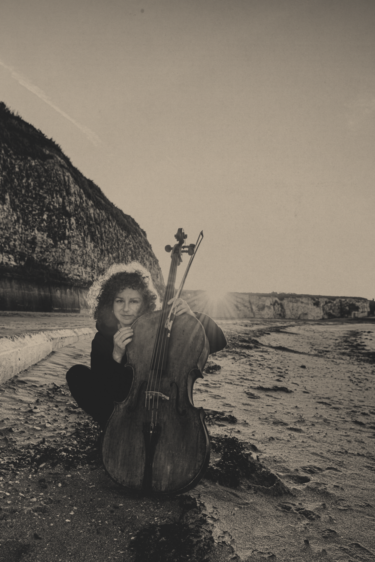 Francesca Ter-Berg — Hidden Notes