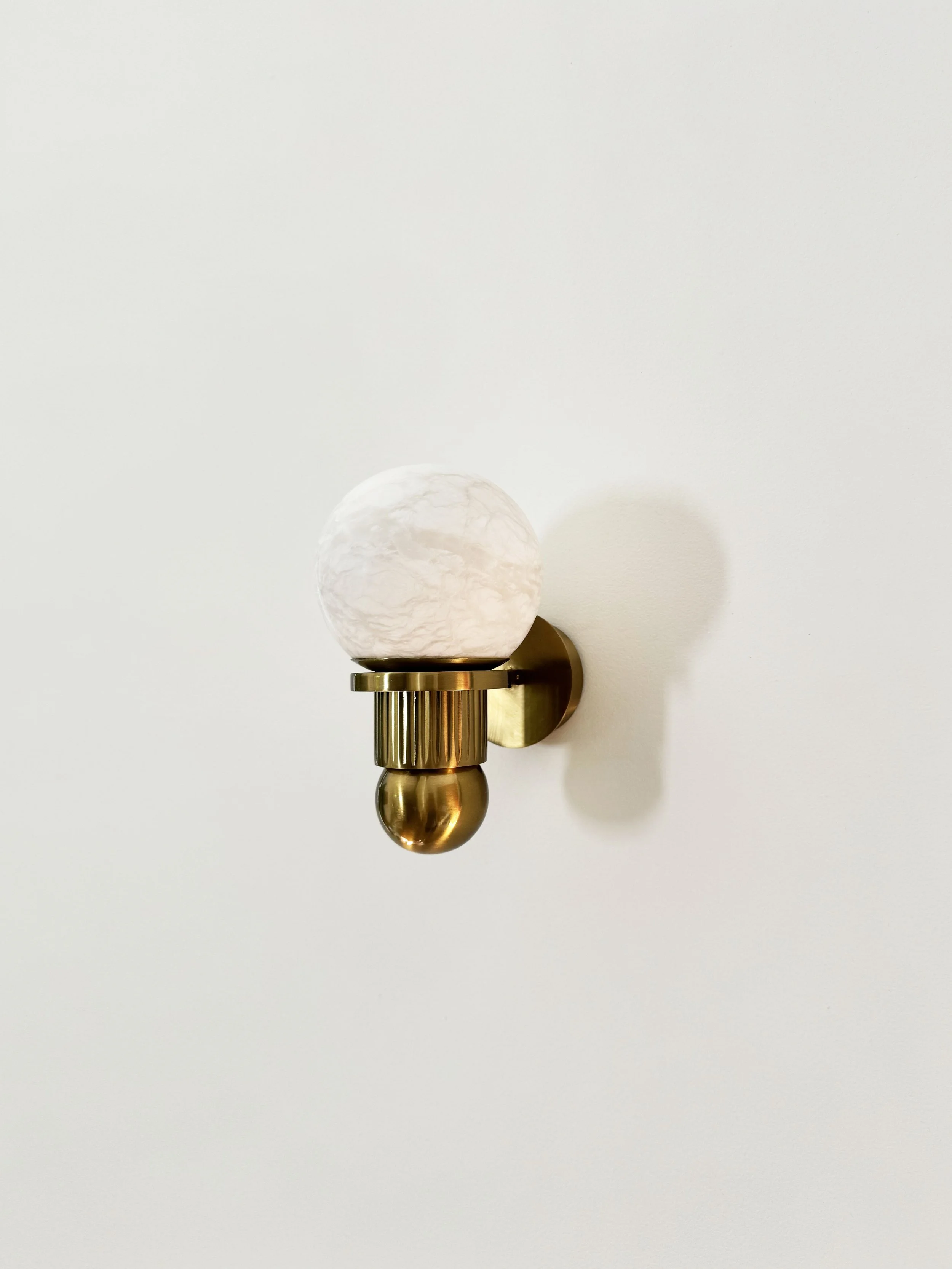 BACCARIS, maison française de luminaires