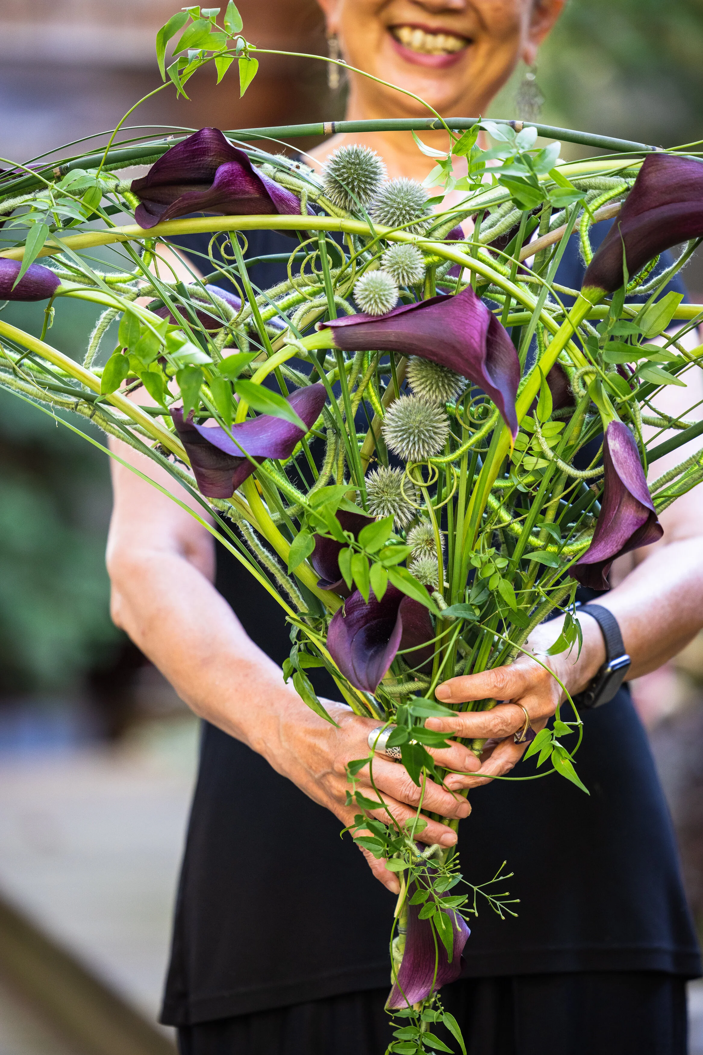 LINEAR HAND-TIED BOUQUETS - Creative Edge June 2021 — Hitomi Gilliam AIFD