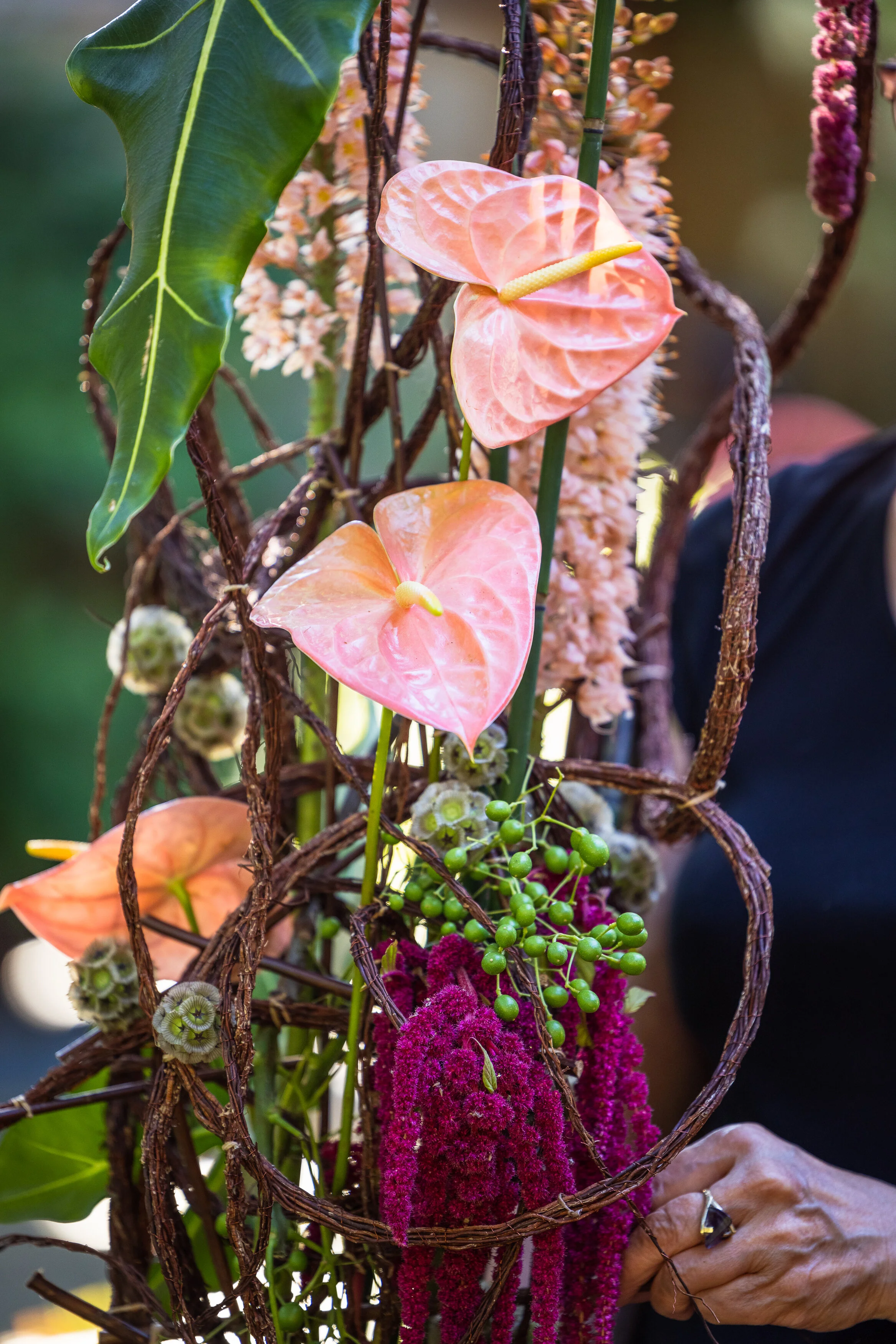 LINEAR HAND-TIED BOUQUETS - Creative Edge June 2021 — Hitomi Gilliam AIFD