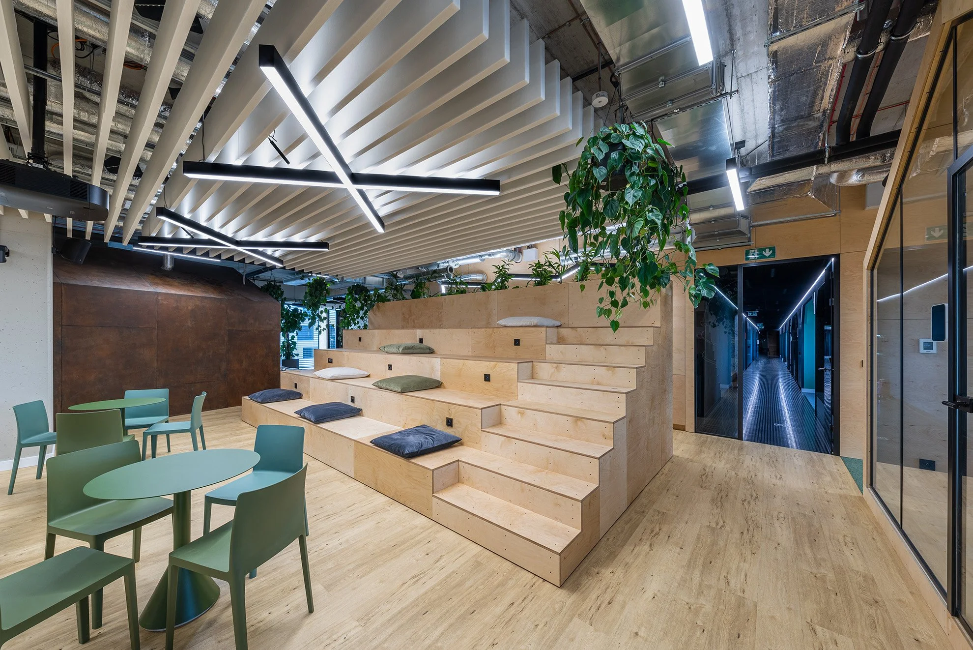 Office roka — OFFICE ROKA