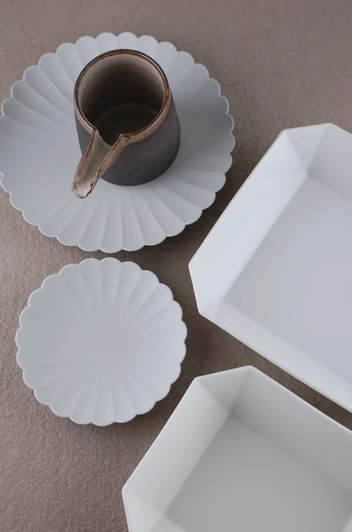 Bird Beak Creamer by Odette Heideman — rock paper scissors