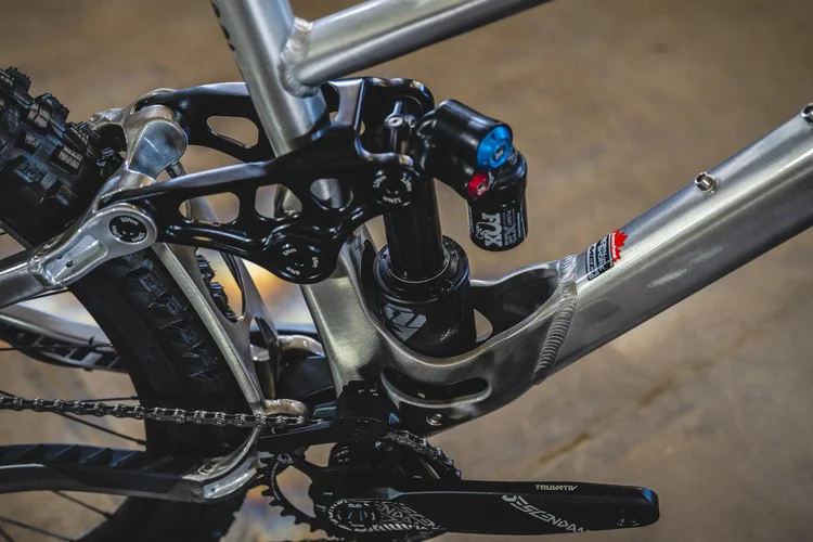 Rune V3.2 — Banshee Bikes