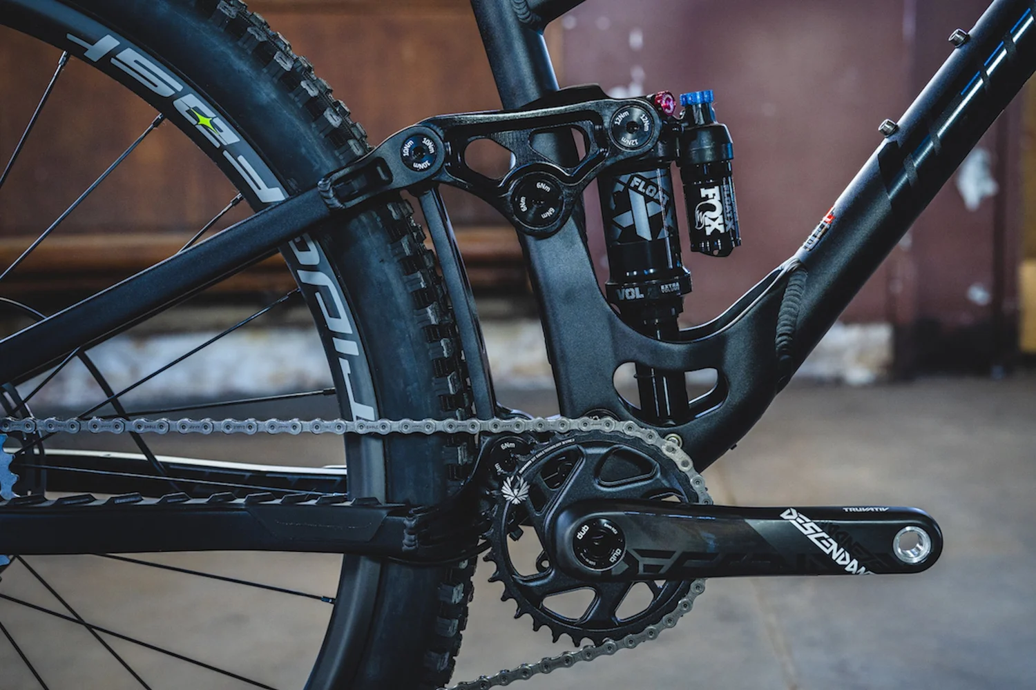 Spitfire V3 — Banshee Bikes