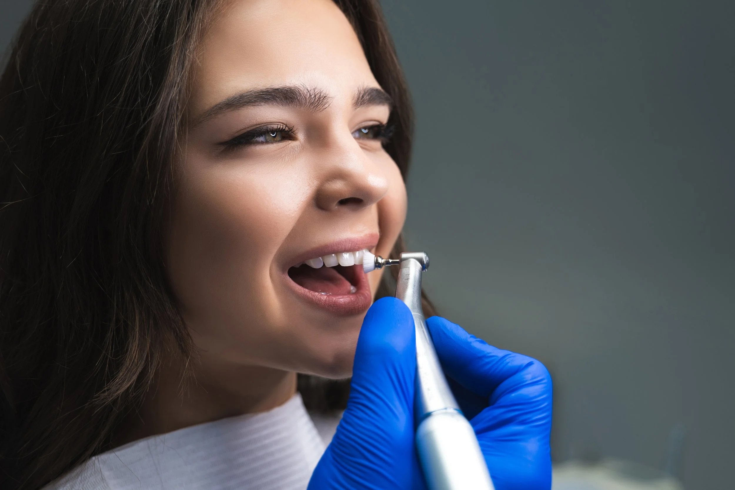 What to expect during a dental cleaning. | Midland & Oasis