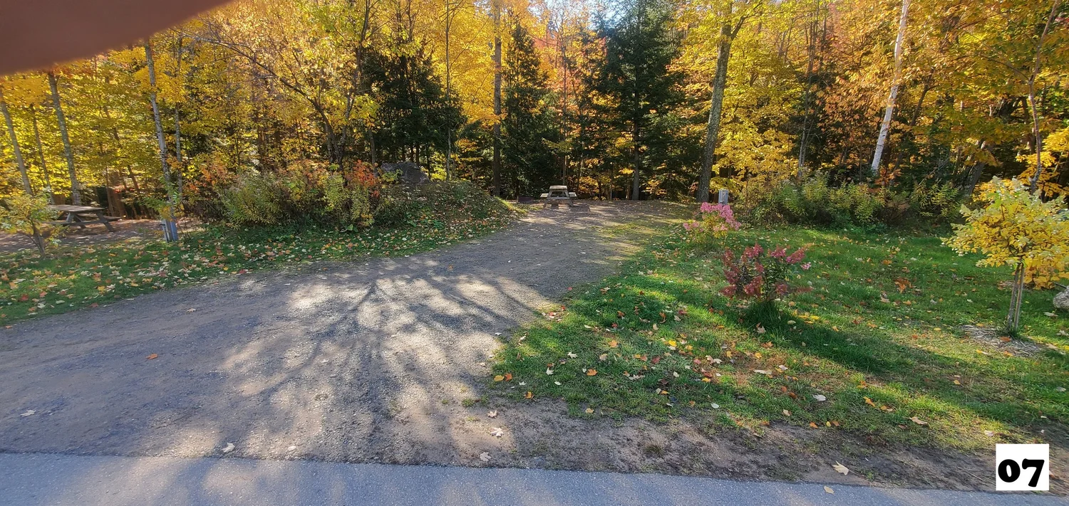 Full Hook Up Campsites | Book Your Campsite Today — Rippling River Resort