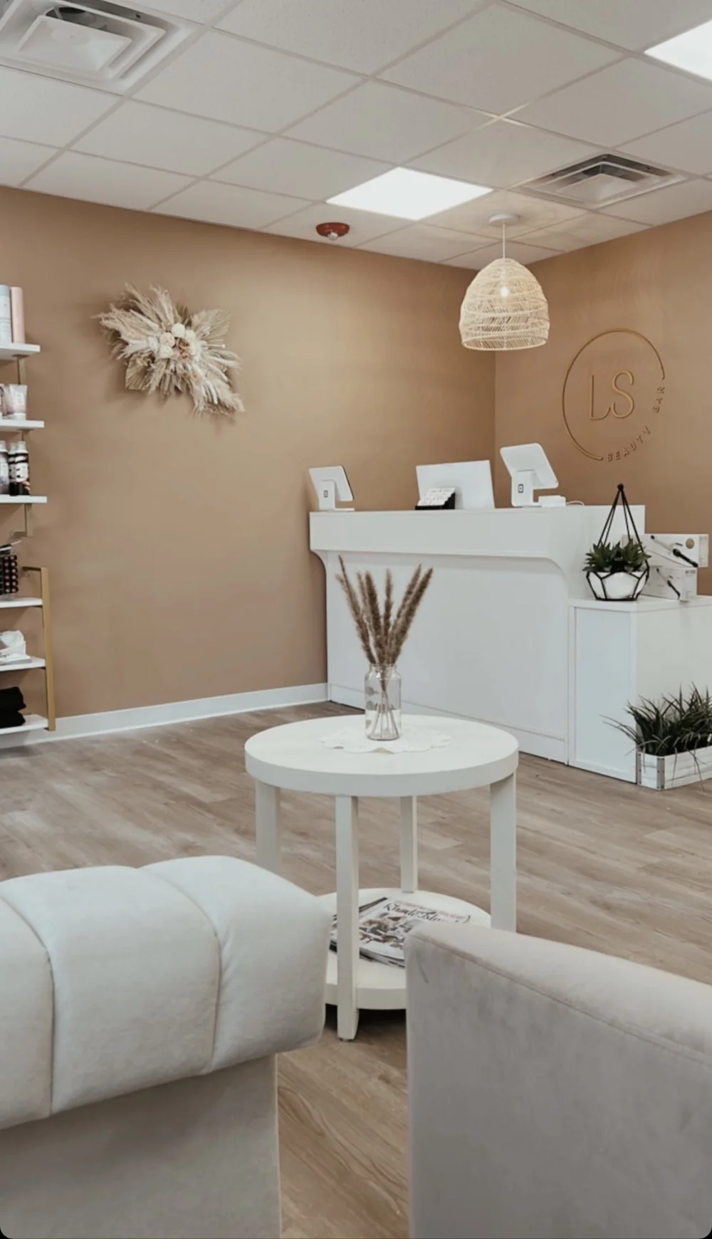 Salon Service Menu — Lockstar Beauty Bar