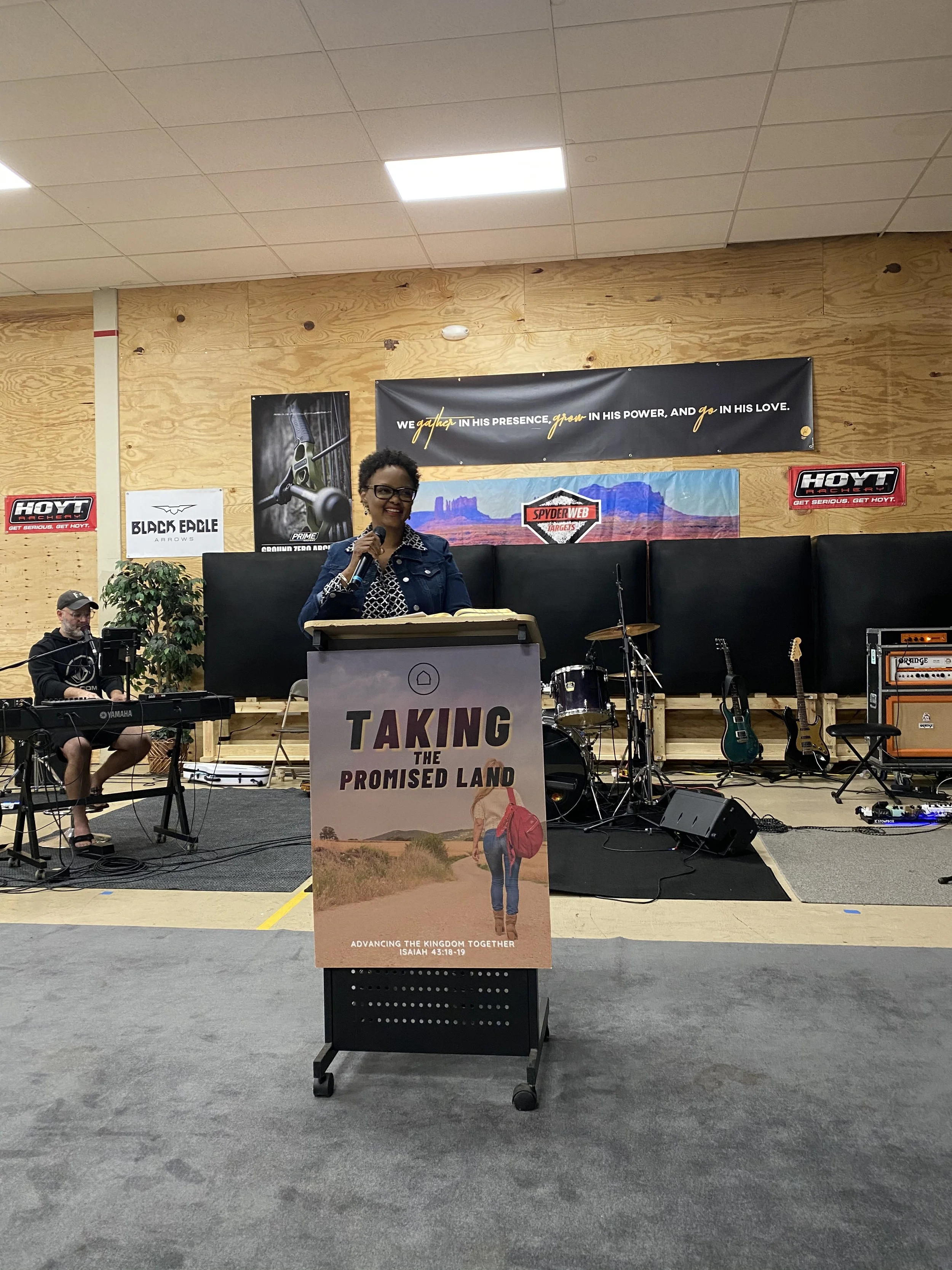 The Barn Church & Ministries