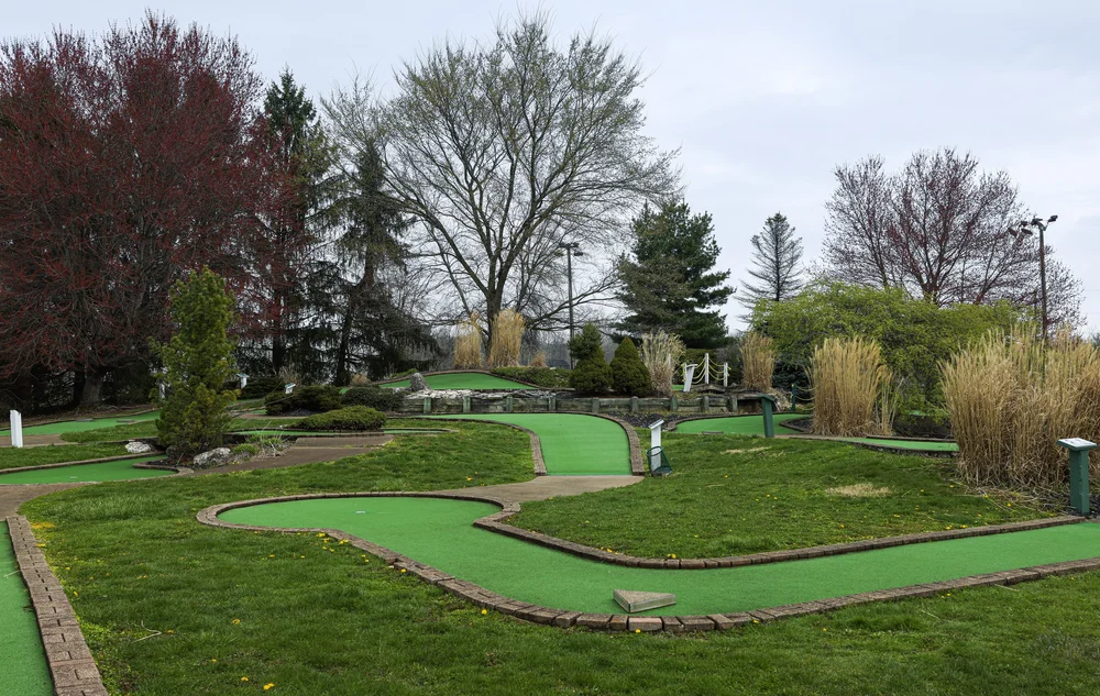 Mini Golf — Granville Golfland