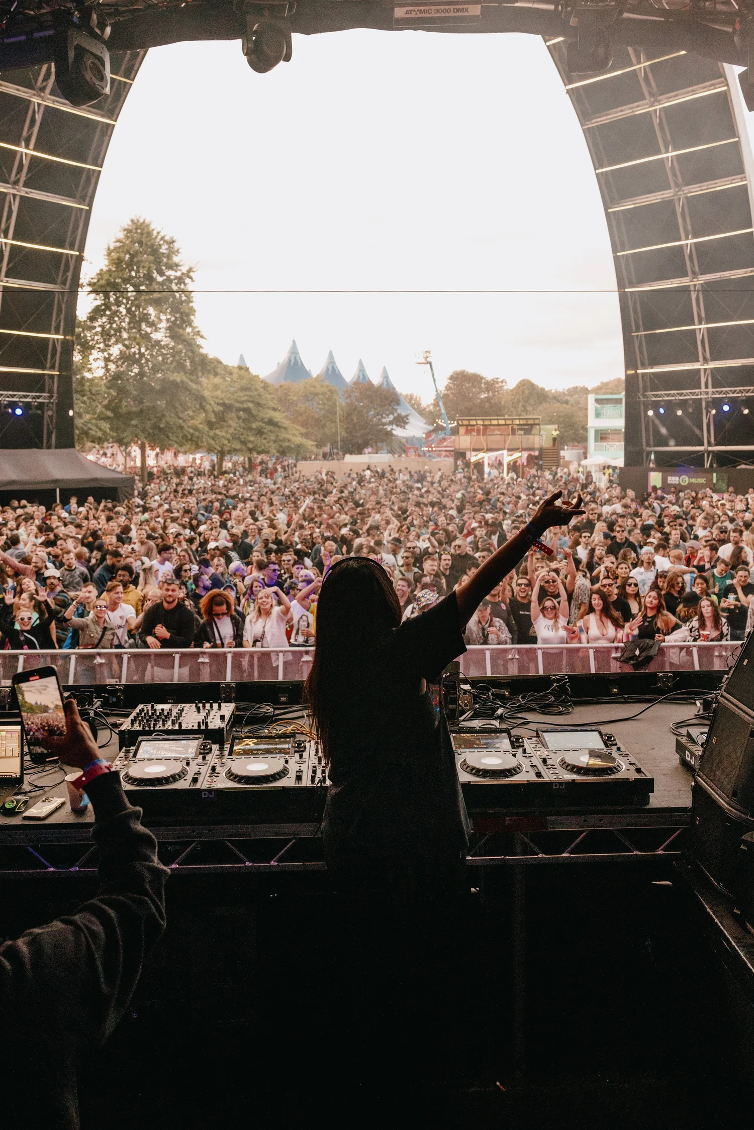 FLO London | The best music festivals to experience in London this ...