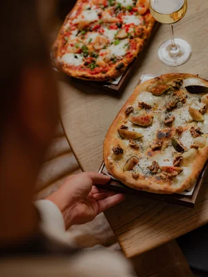 FLO London | The Italian Greyhound Restaurant, Marylebone, review