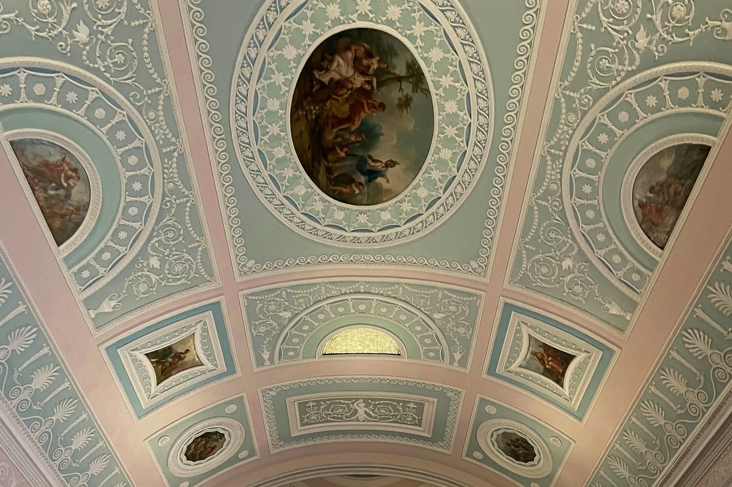 FLO London | Visiting Kenwood House in London