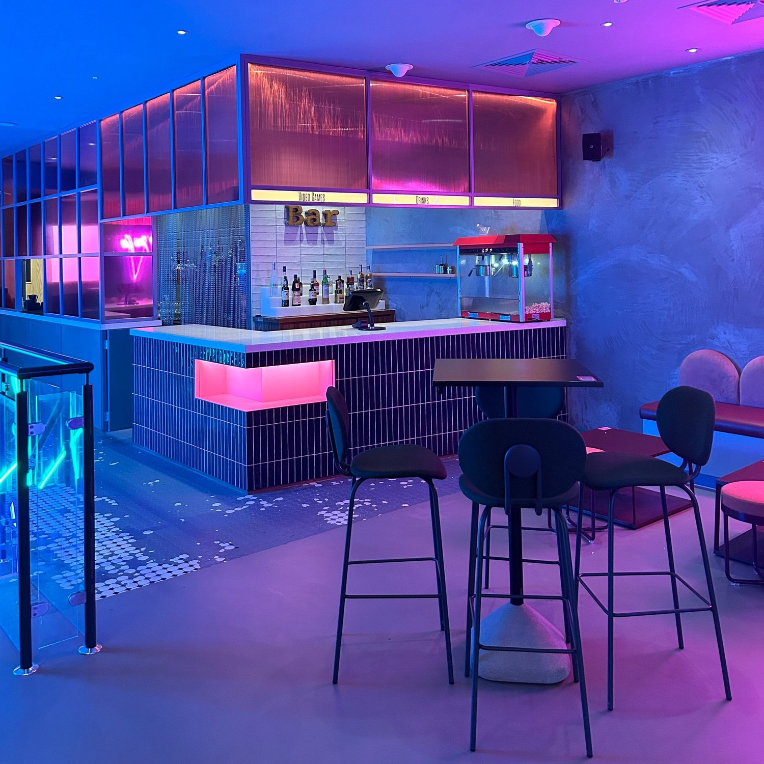 FLO London | Where to drink and play: London's ultimate activities bars ...