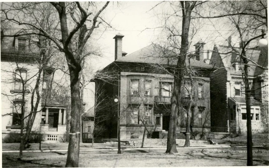 35 Vandeventer Place — St. Louis History and Architecture