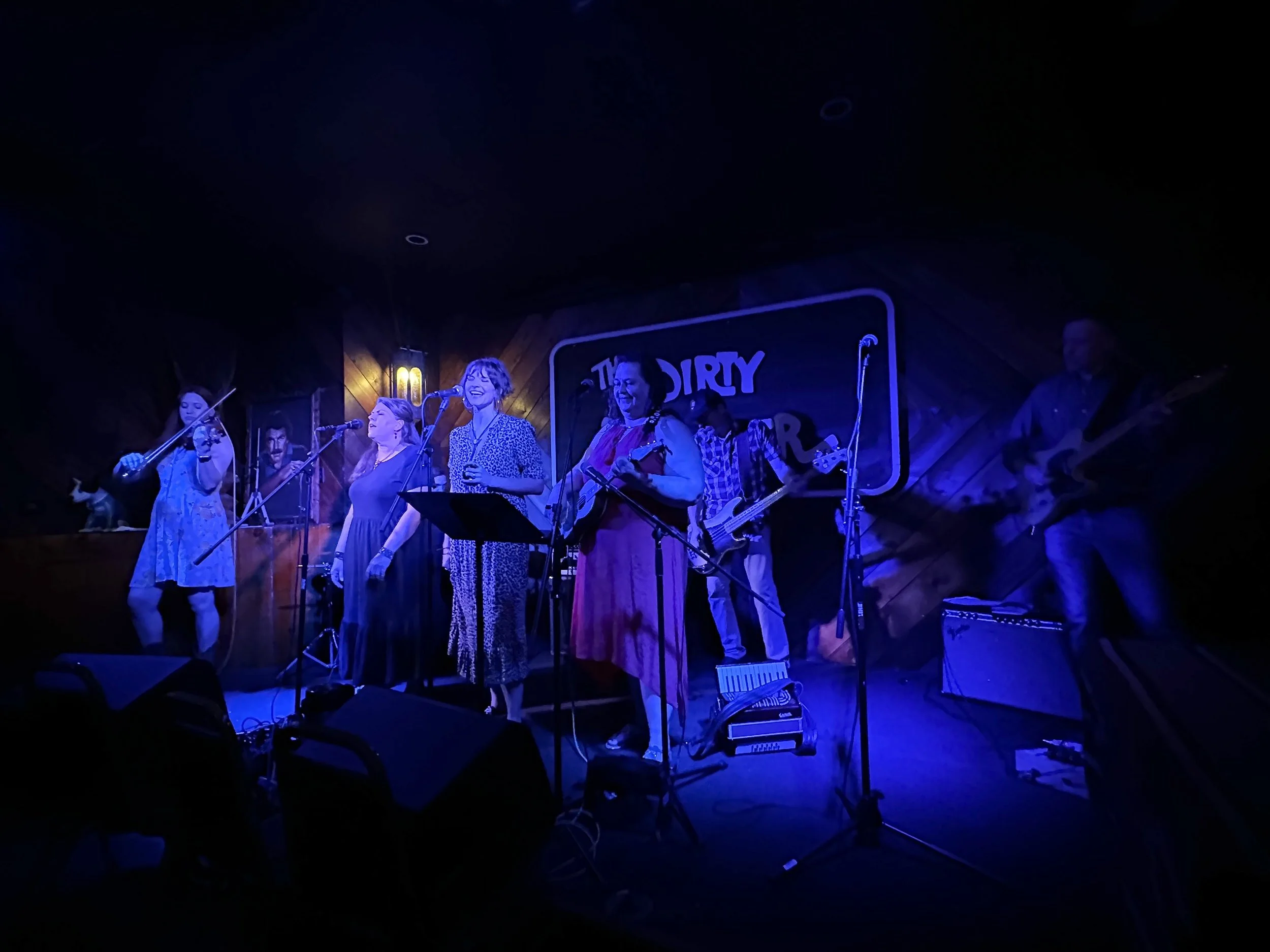 The Dirty Drummer - Eatin’ and Drinkin’ Place