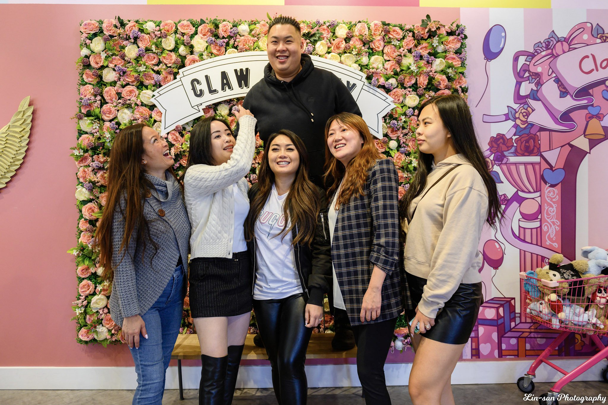 Raphael's Private Birthday Party — Claw & Kitty