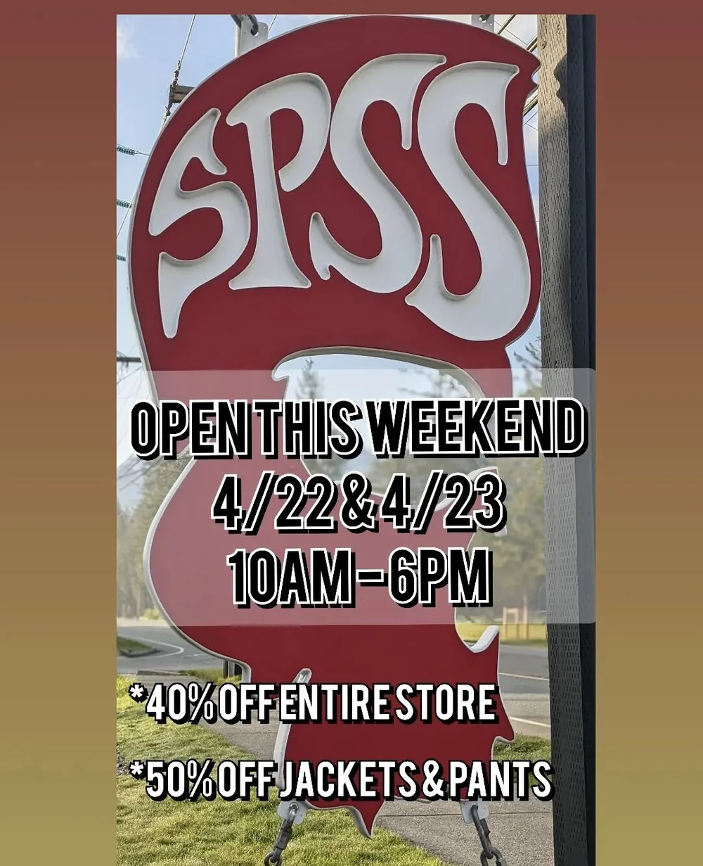 Stevens Pass Snowboard Shop