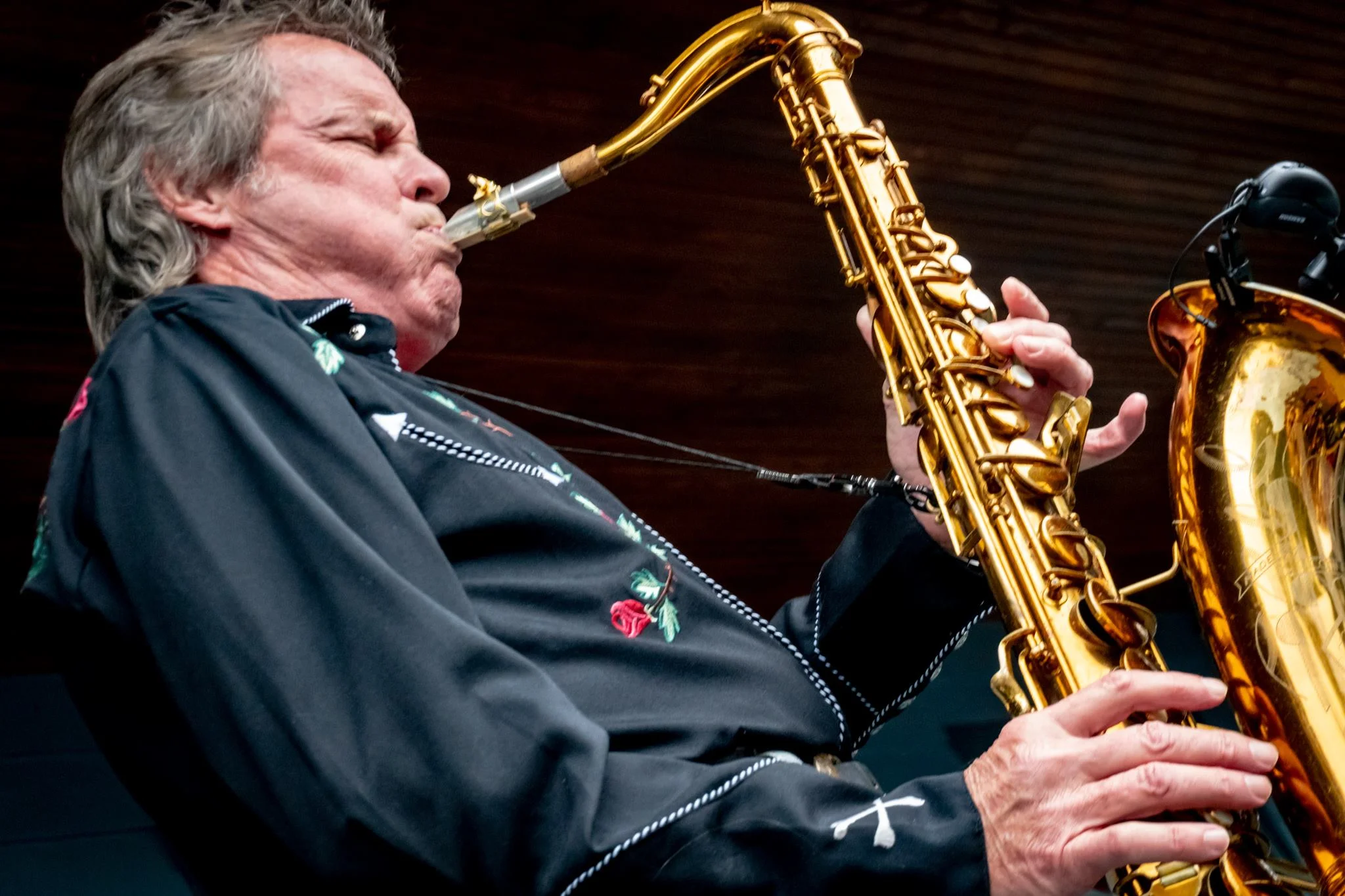 Live — Joe Whiting