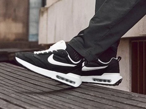 Sizing Guide: How Does The Air Max Dawn Fit? | The Retro Insider