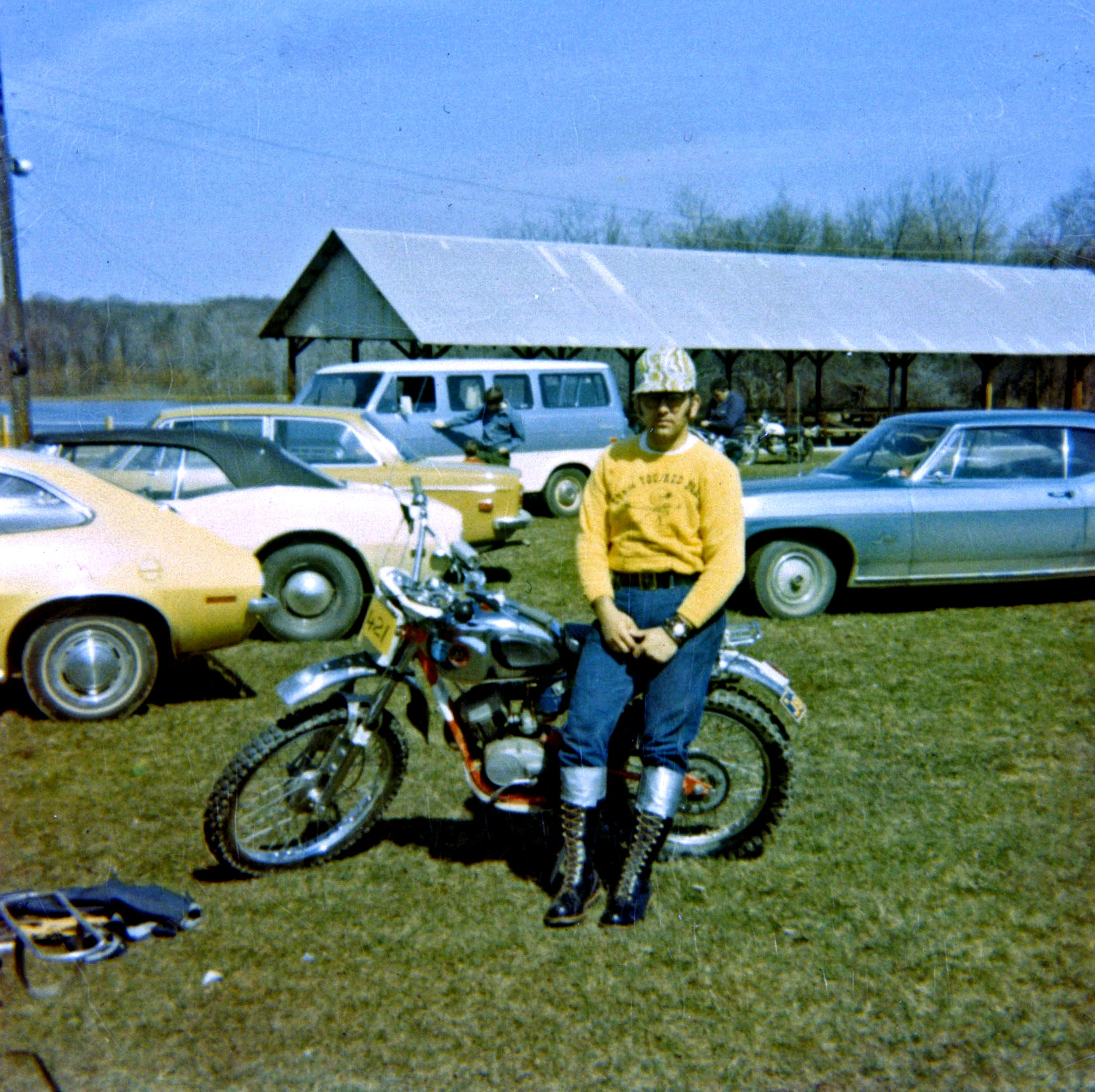 Racing Arrows, Score Cards and More — T&R PRODUCTS