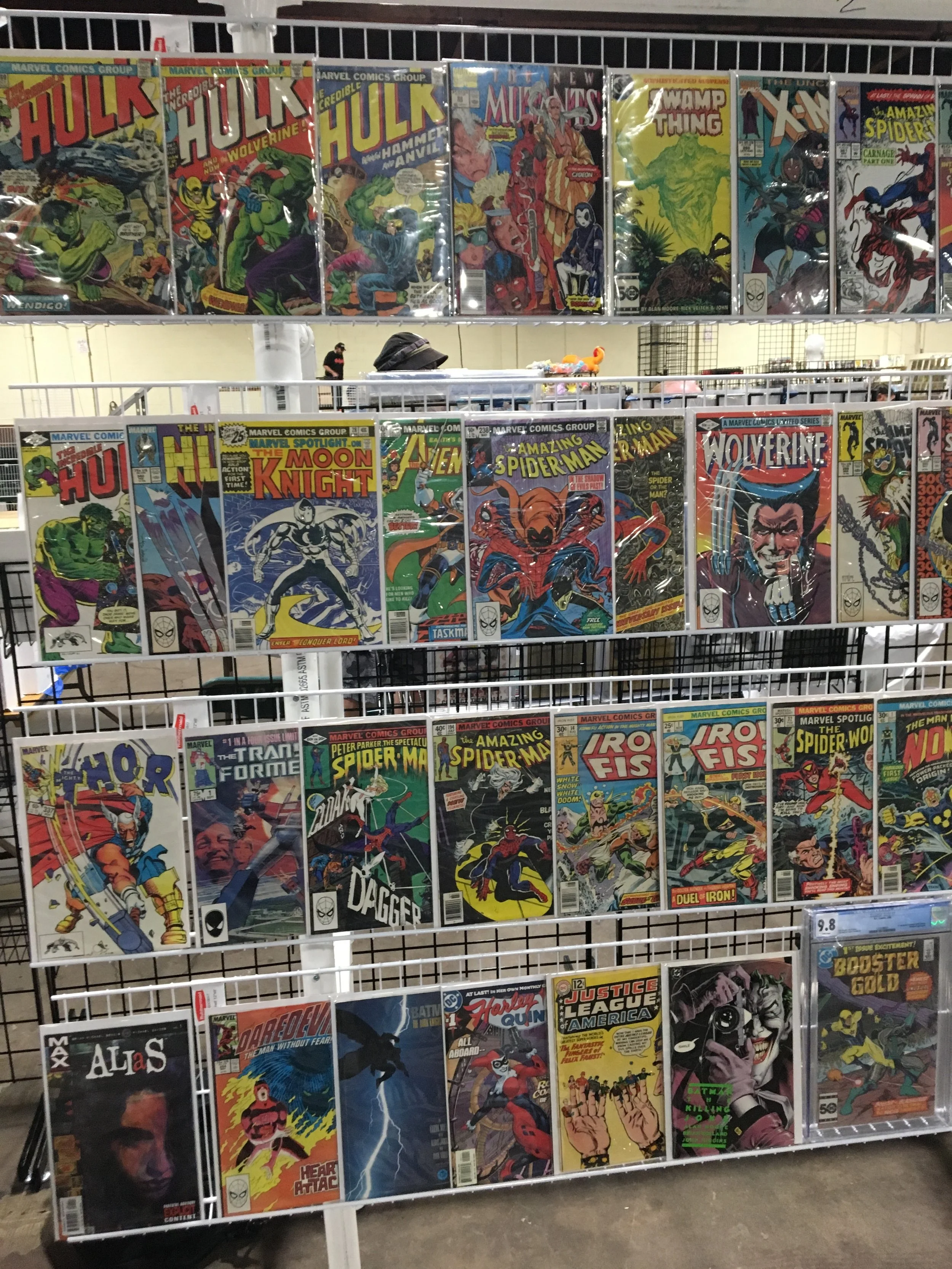 2018 Mighty Con-Quad Cities Report — Hi-5 Comics and Cards