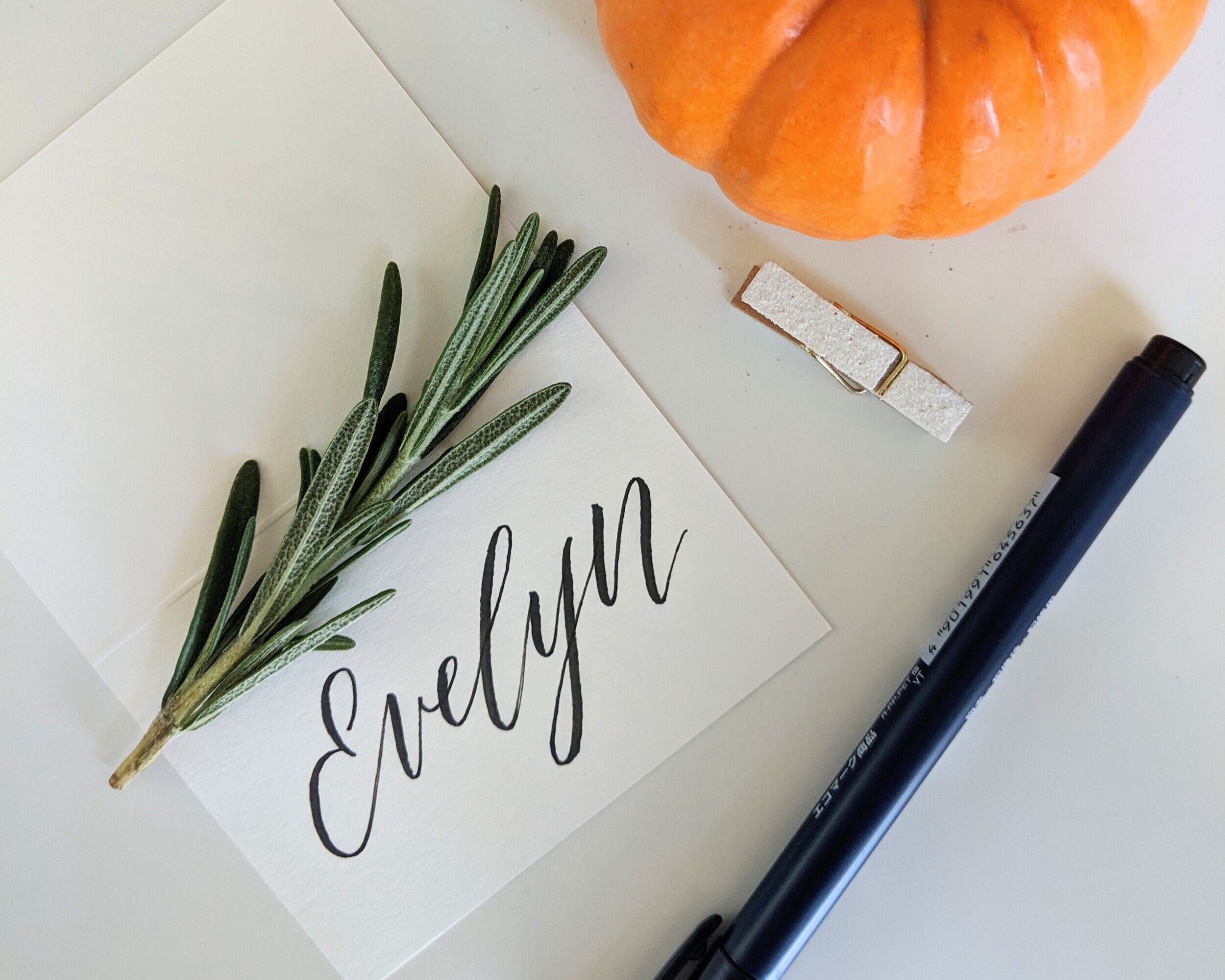 DIY Thanksgiving Place Cards — Hoopla! Letters