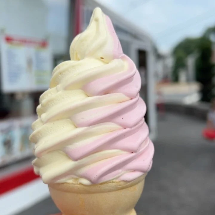 Magnifico's Ice Cream