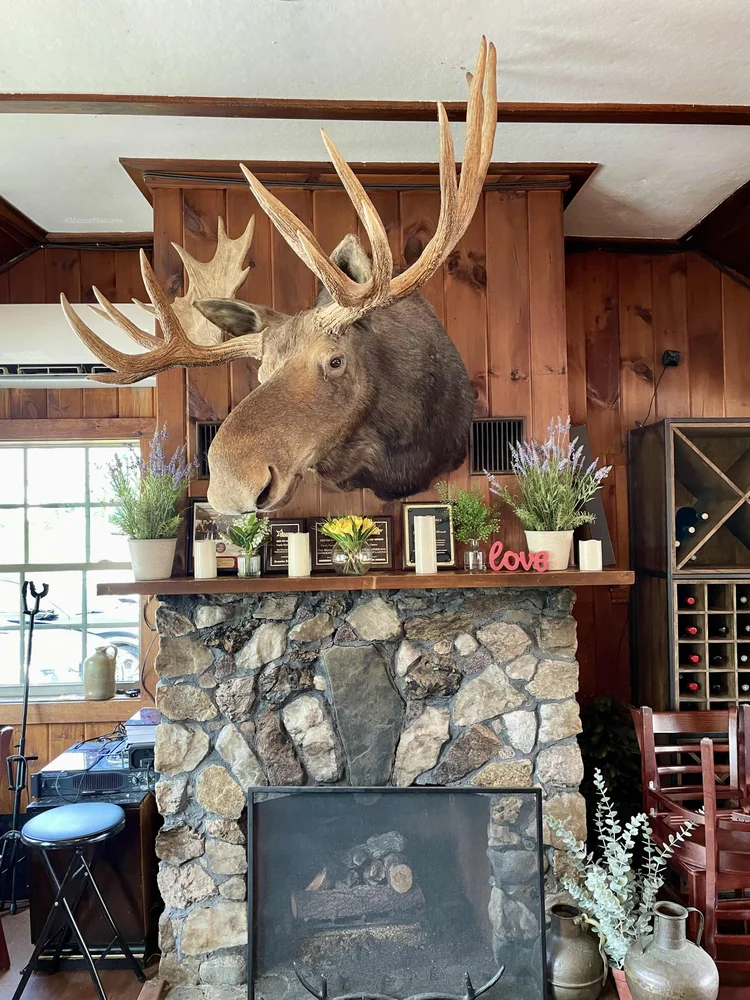 Readfield — Maine Features