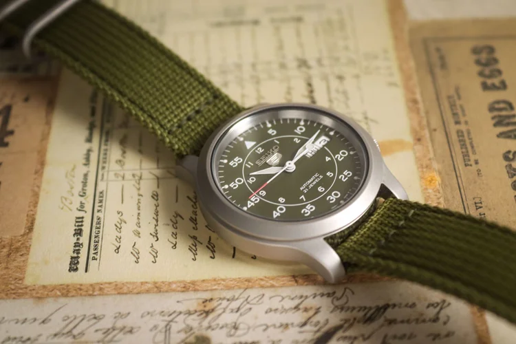 Different Styles of Wrist Watches Explained - Beginner’s Guide to Every ...