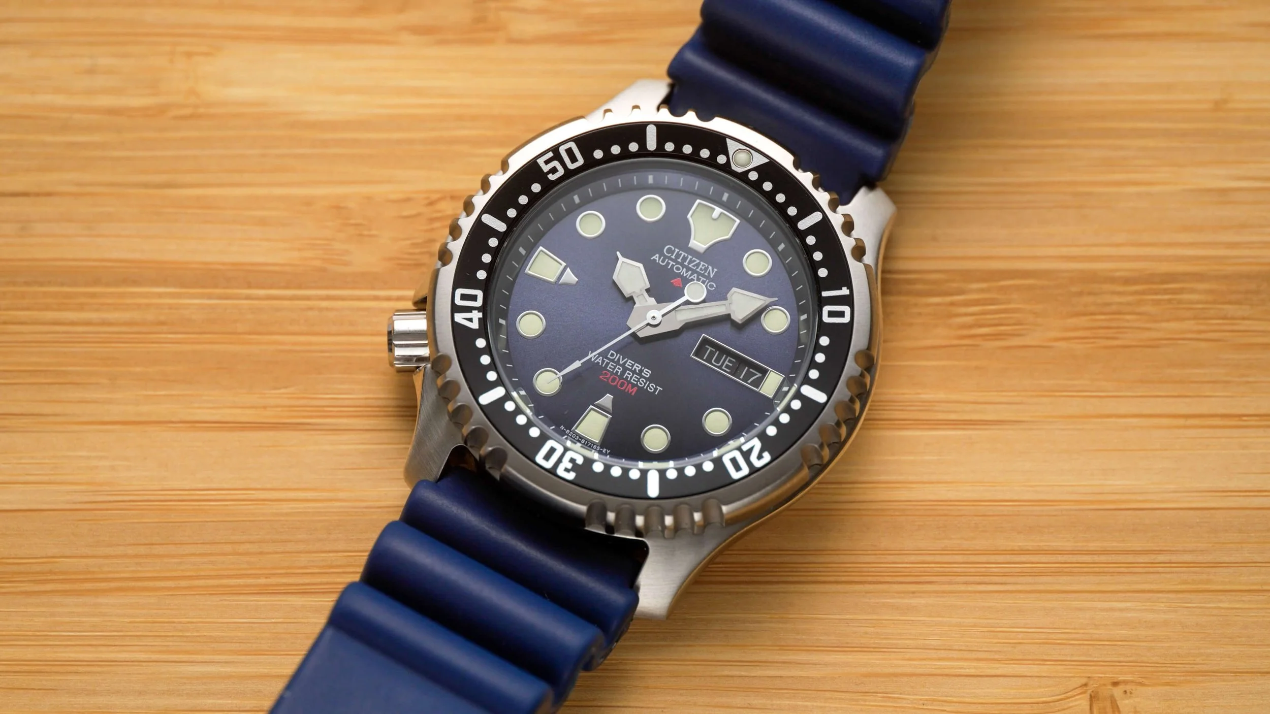 Citizen Promaster NY0040 | Why Is This Diver Still So Popular 30 Years ...